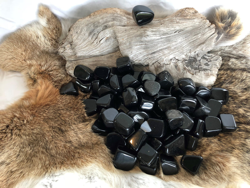 Obsidian, Protection, Sharpens Mind, Removes Stress – TheMagickalEarth